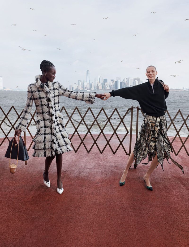 The Metropolis Metamorphosis: Chanel’s Métiers d’art 2026 campaign ...